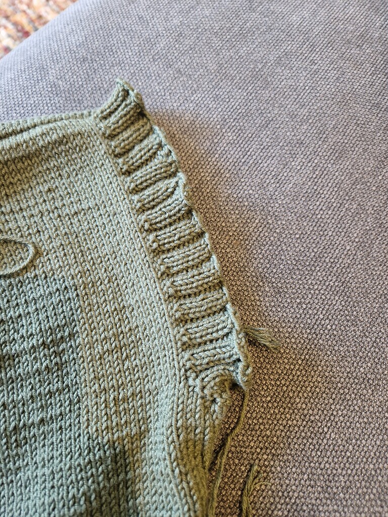 Loose bind off for sleeves - How-to Questions - KnittingHelp Forum ...